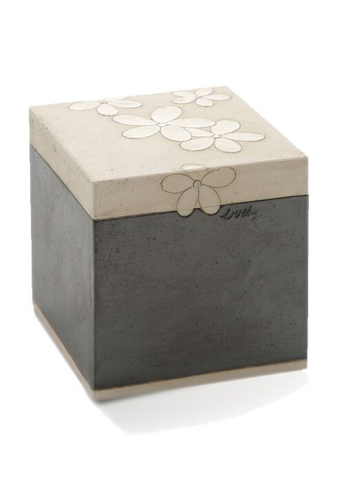 Ceramic Funeral or Cremation Urn 'Forget Me Not' | legendURN US