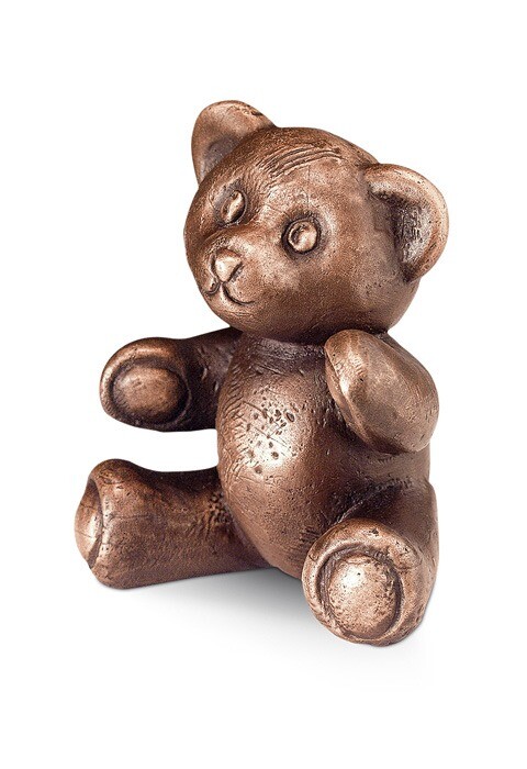 Bronze teddy bear statue: a quiet place for grief | legendURN US